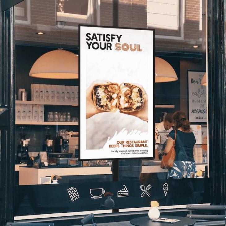 The Easy Way to Display Digital Signage Without Internet